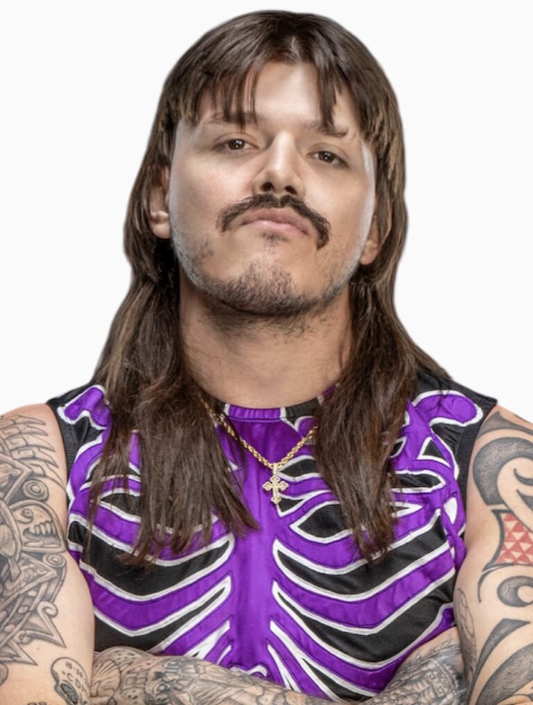 Dominik Mysterio Profile: From Rey Mysterio’s Son to Wrestling Star
